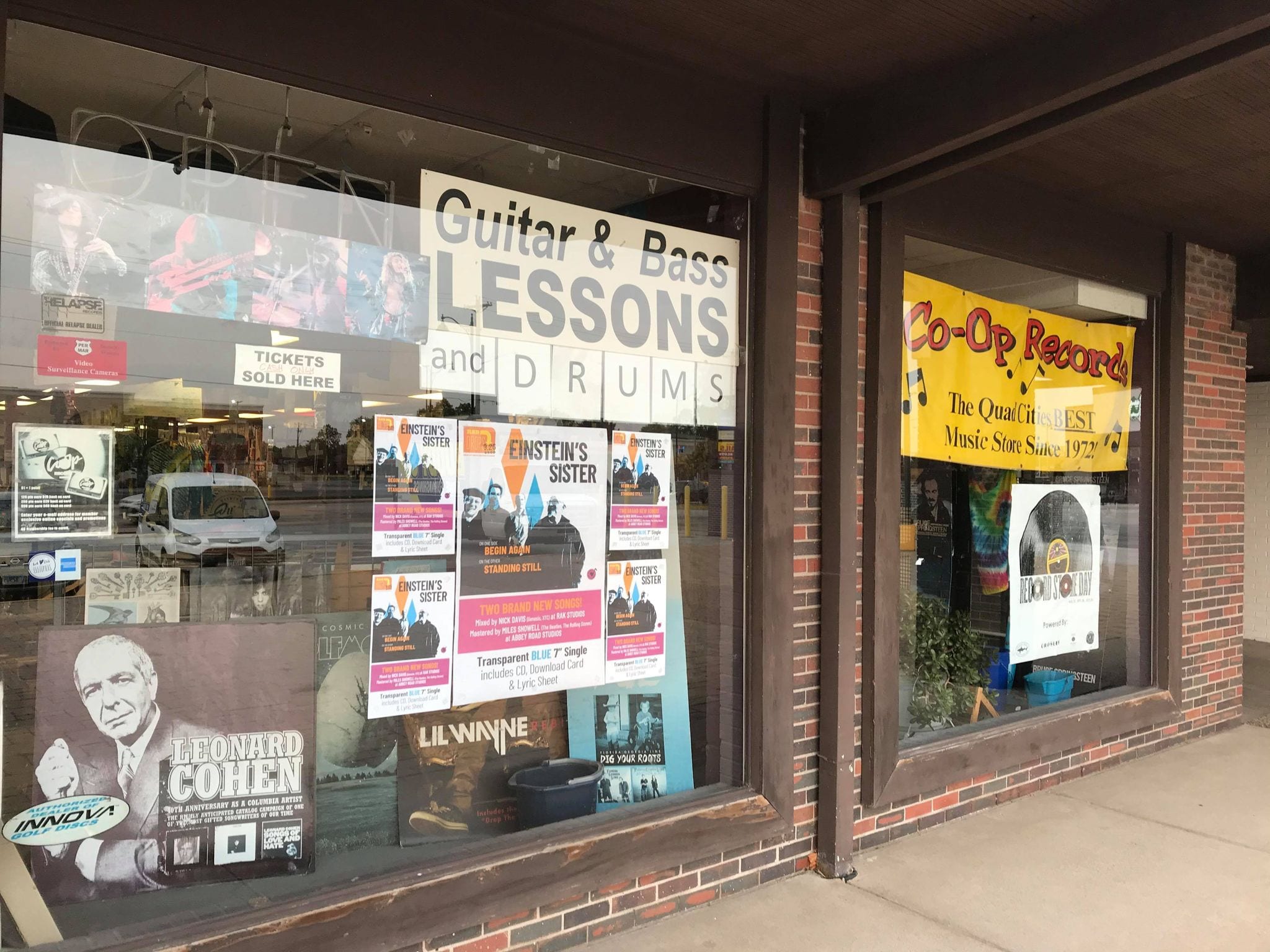 QC Scene Is On The Scene At CoOp Records For Einstein's Sister's Record ...