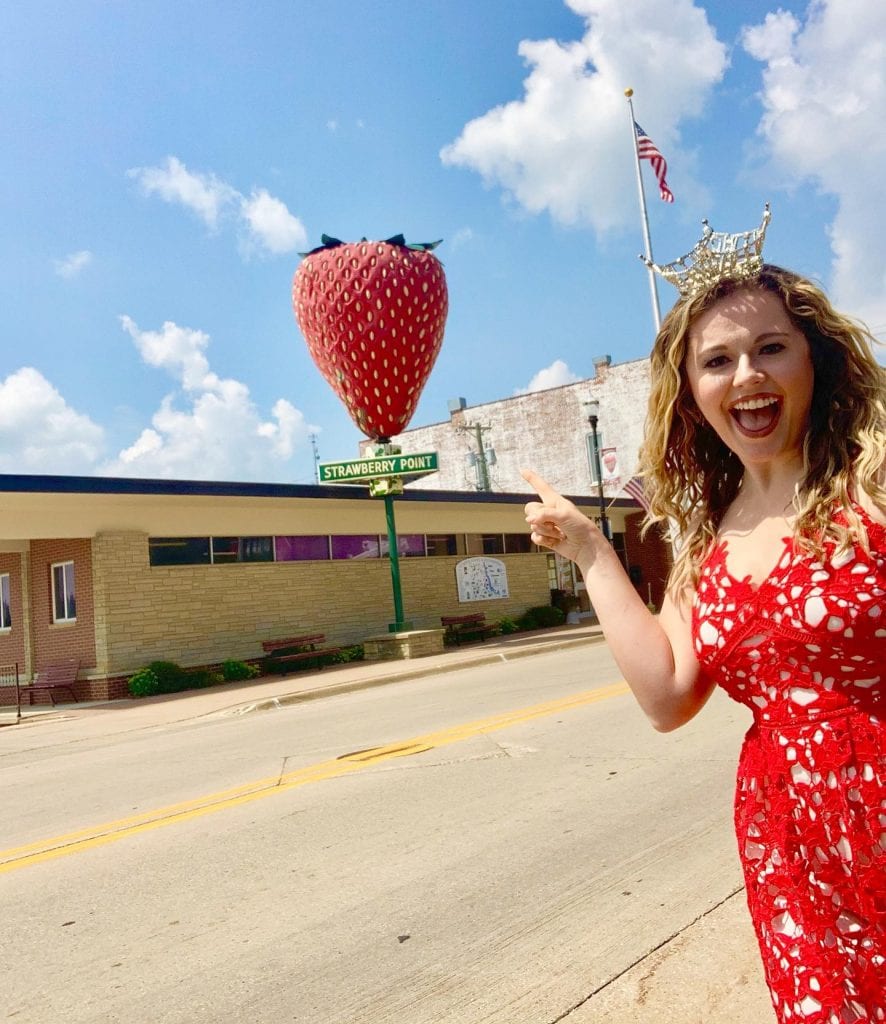 Miss Iowa Emily Tinsman Has Unusual Year in More Ways Than One | Quad ...