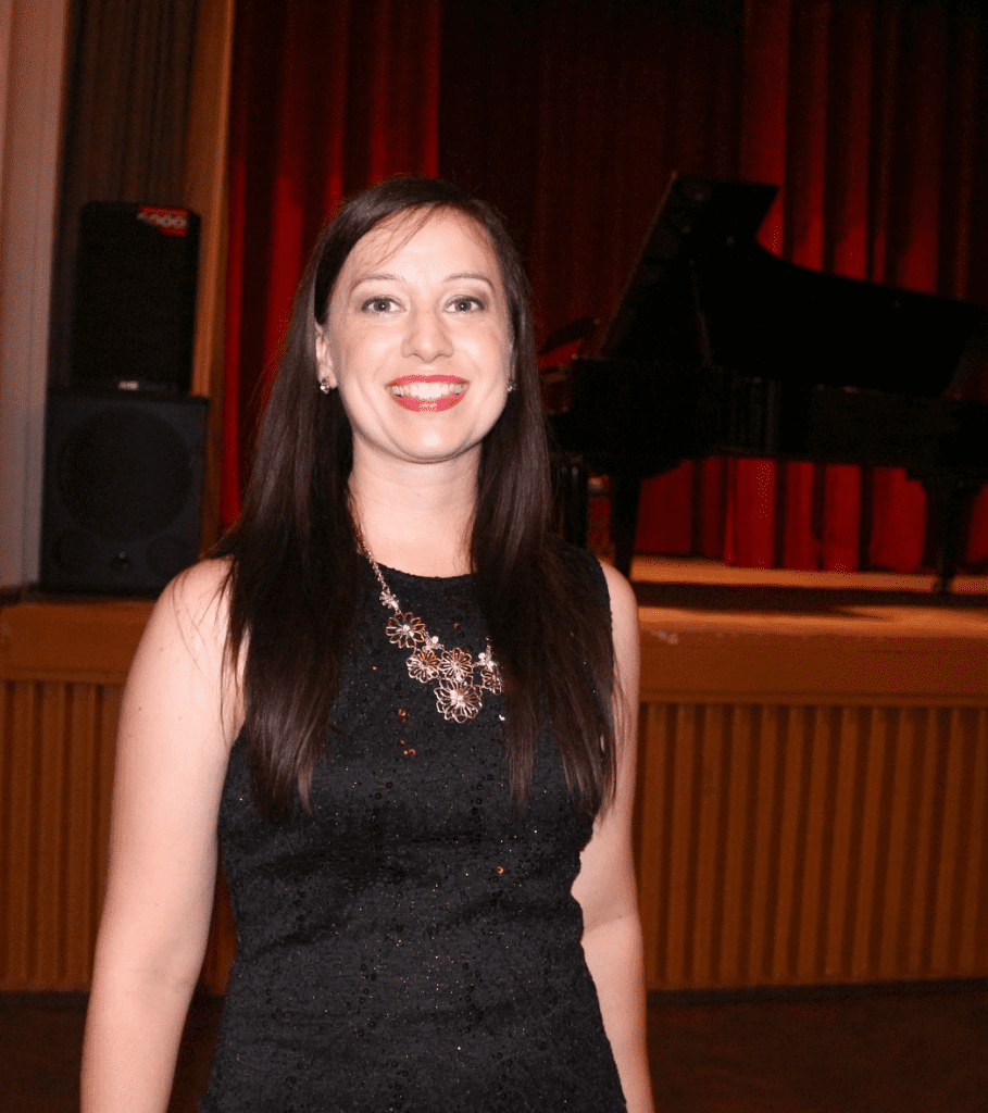 Circa ’21 Seeks Six Spectacular Female Singers for “Beehive” | Quad ...