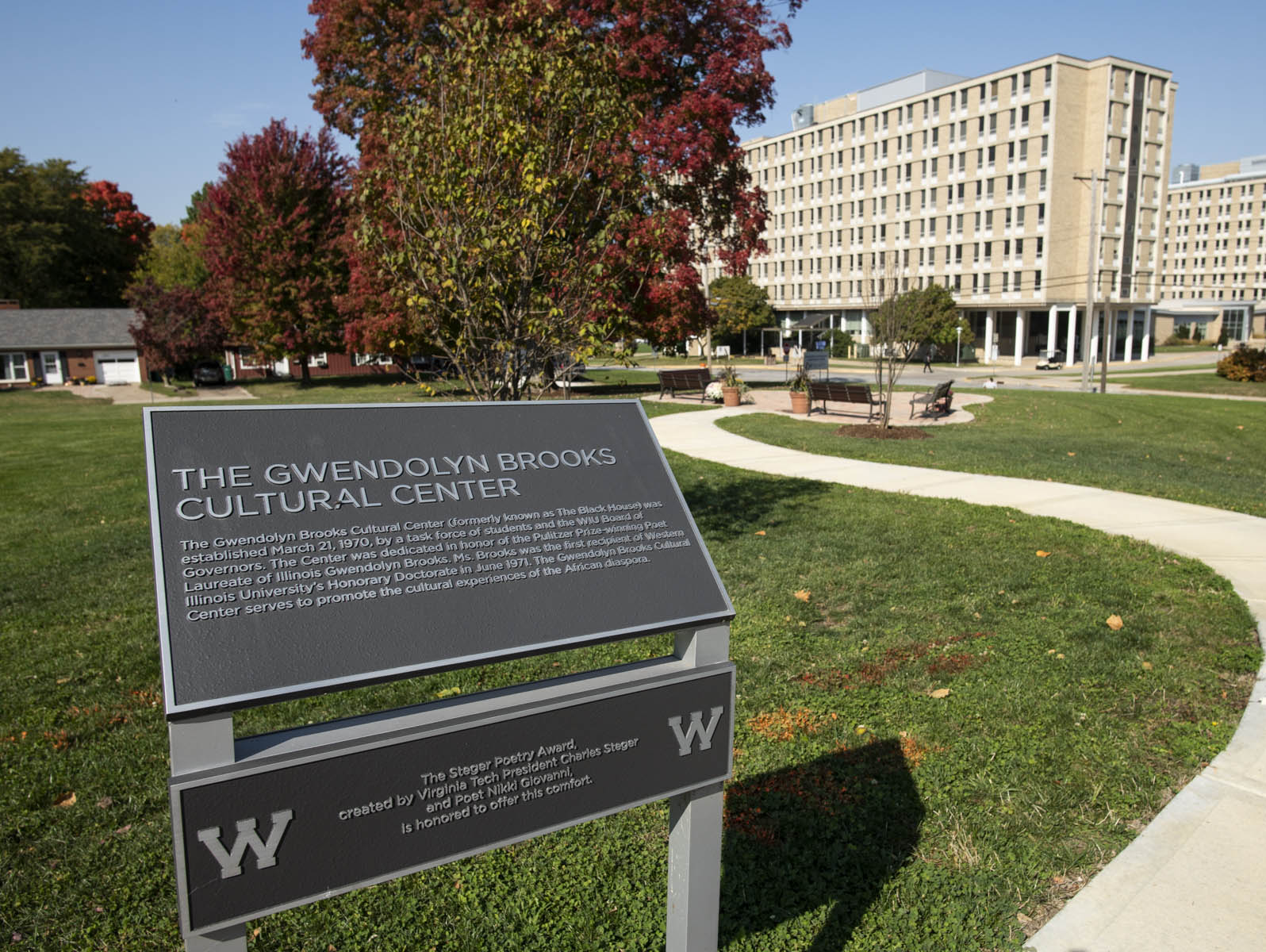 Western Illinois University Honoring Alumni And Friends at New Memorial ...
